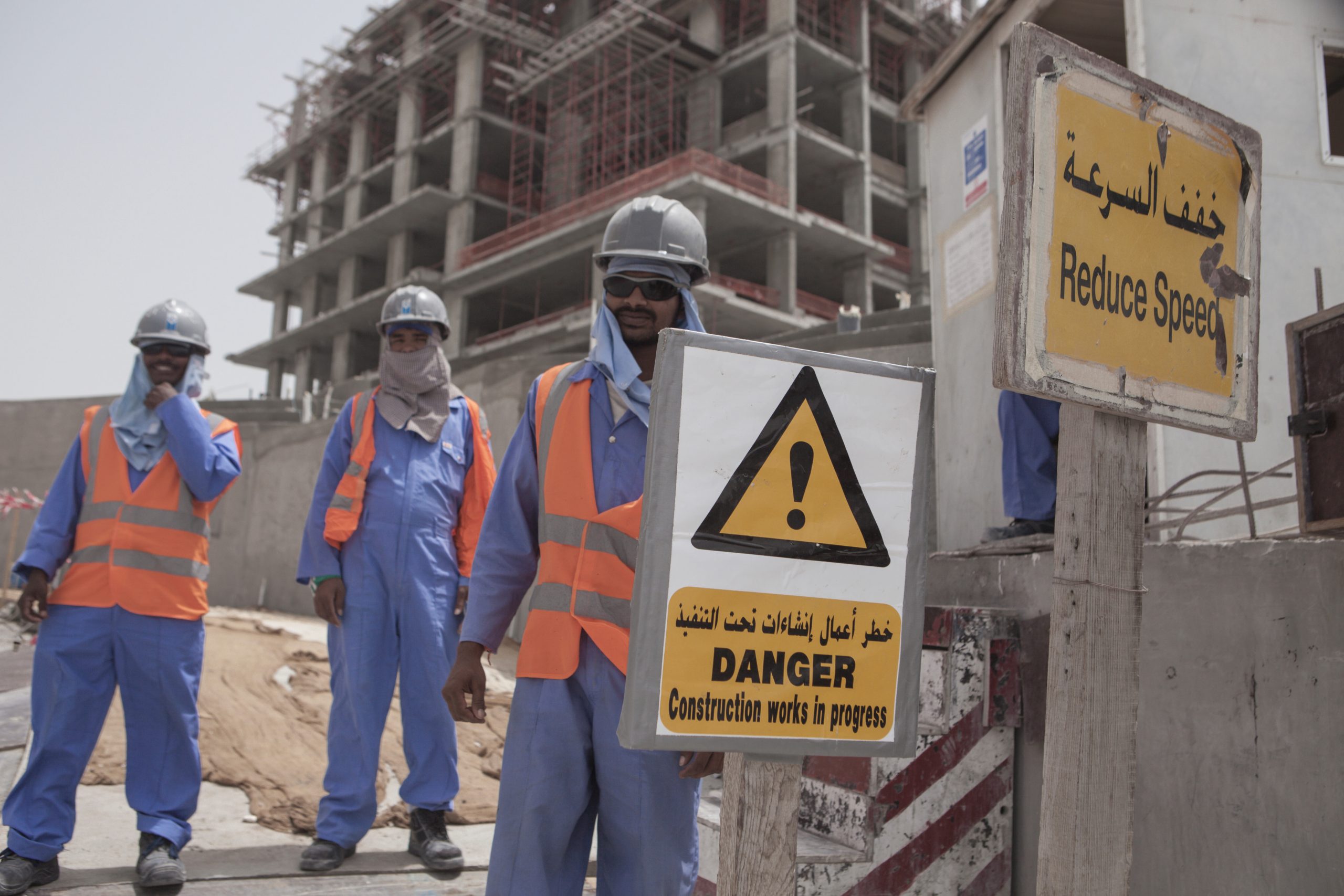 Qatar, arbeidsmigranten en het WK voetbal - Amnesty International