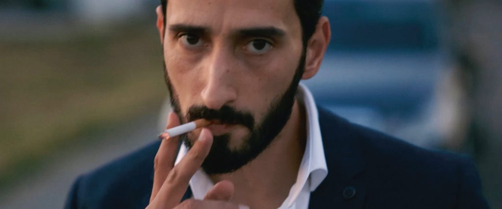 Docu ‘Ik ben een bastaard’ toont de reis van Rashif el Kaoui ...